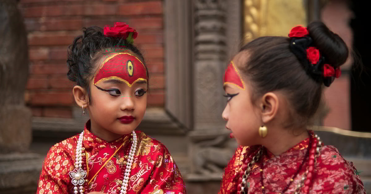 Dhaka Shawl | Handmade Nepali Wrap with Traditional Patterns | HK Daura ...