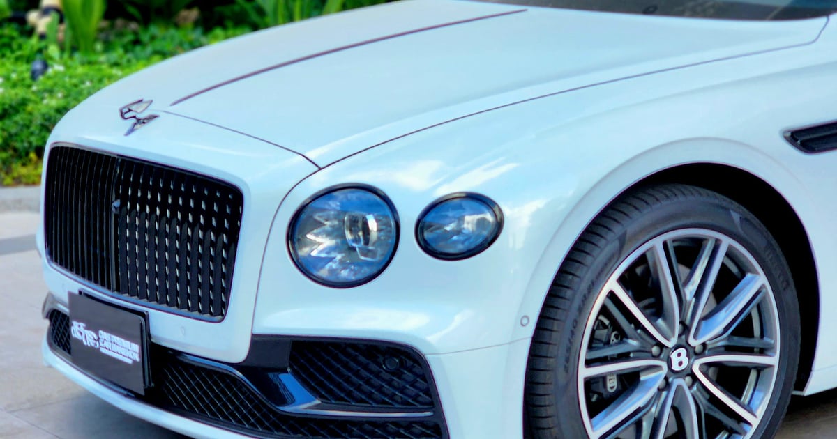 Bentley Flying Spur Hybrid (Ice) | Premium Pre-Owned Cars by DAS CAR ...
