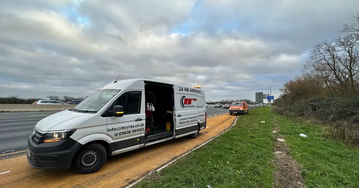 24h Mobile Tyre Fitting & Repair | Emergency Mobile Tyres | RB Tyres