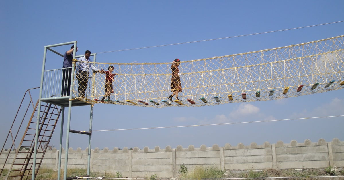 Adventure Rope Course Setup in School Contact SAM Zipline | Zipline ...