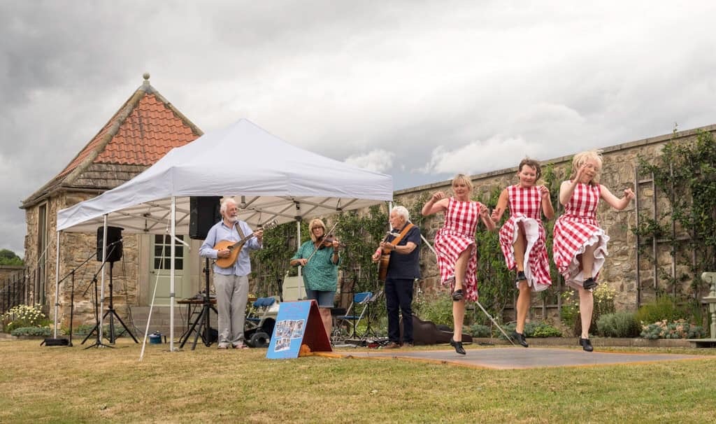STEP THIS WAY APPALACHIAN CLOGGERS & THE BONES CREEK BAND | Ovingham ...