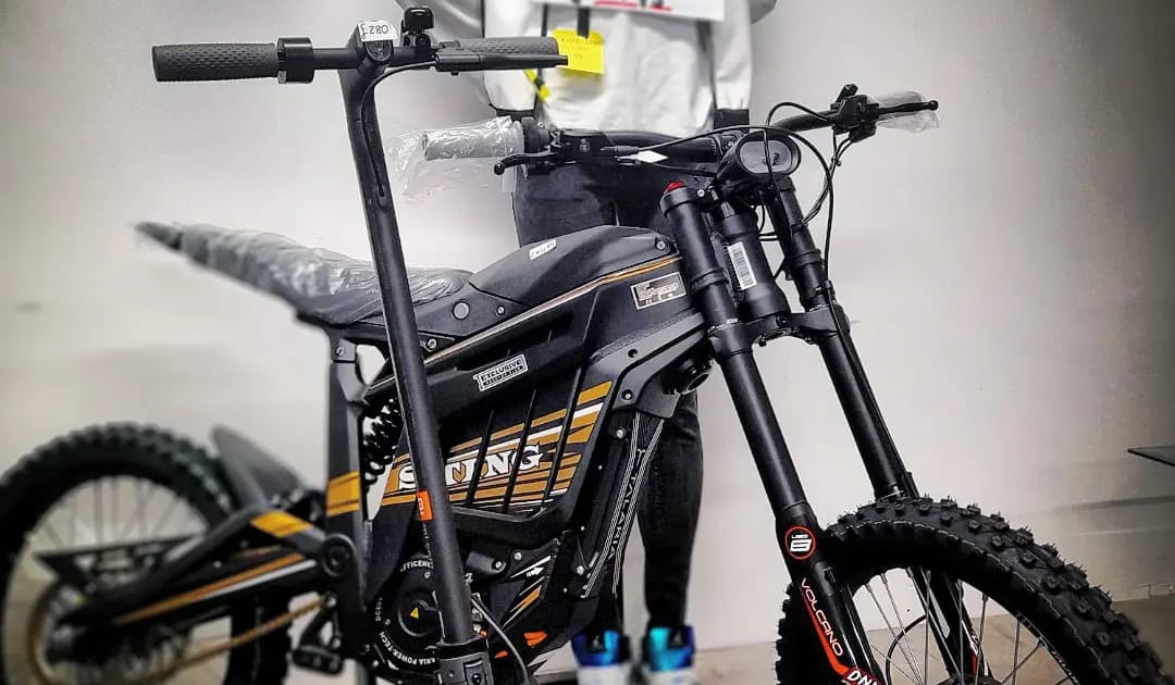 SurRon & Talaria Accessories | EXCLUSIVE SCOOTER CLUB LTD