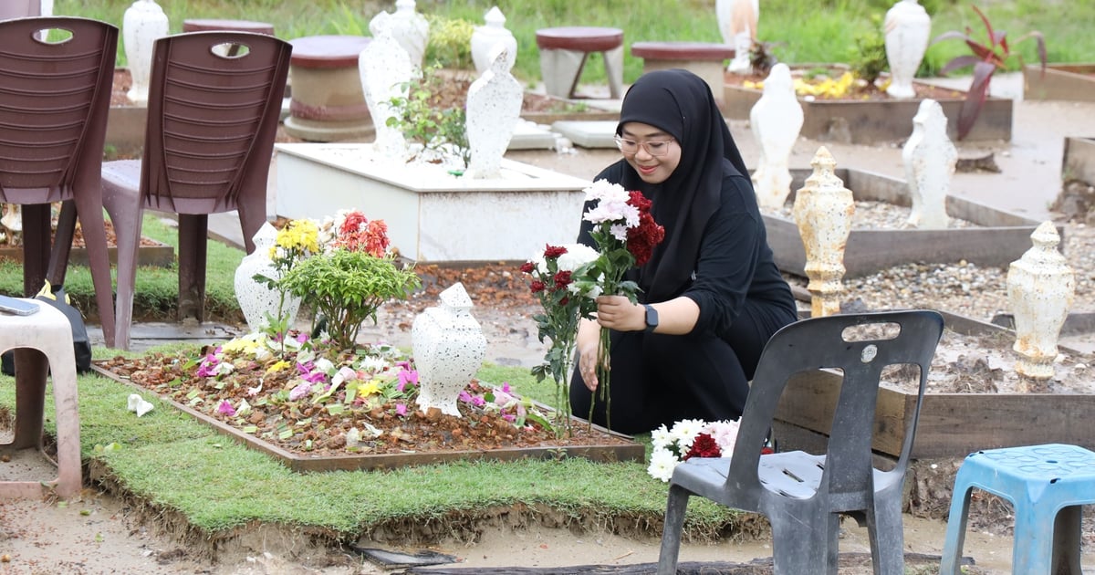 Community Service at Raudhatul Sakinah Cemetery, Kuching, Sarawak ...