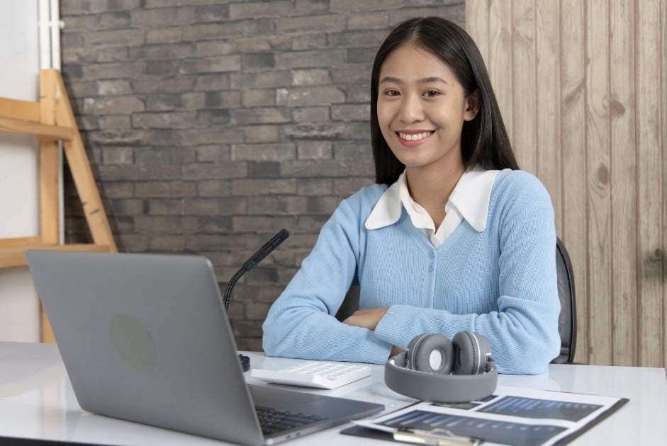 Apply as an ESL Teacher: Job Recruitment for native and near-native ESL ...