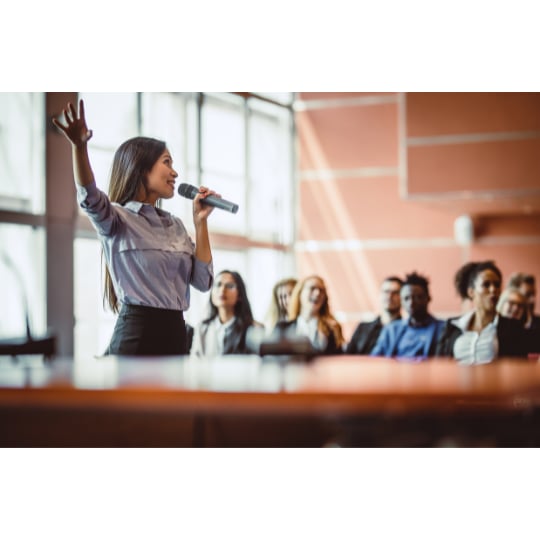 11 Tips for Improving Your Pronunciation in English | Crunch Languages