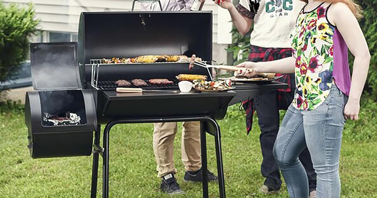 Comparative Review: Pit Boss PB440FB1 Pellet Grill vs. Royal Gourmet ...