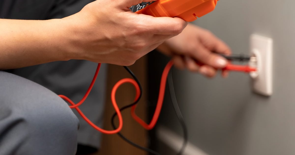 Servicios de Mantenimiento Eléctrico Residencial | JMC ELECTRICAL SERVICES