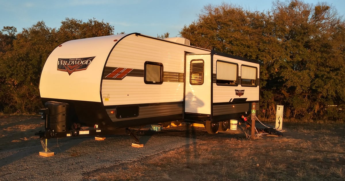 10 Essential Tips for First Time RV Owners | Relax At The Campsite