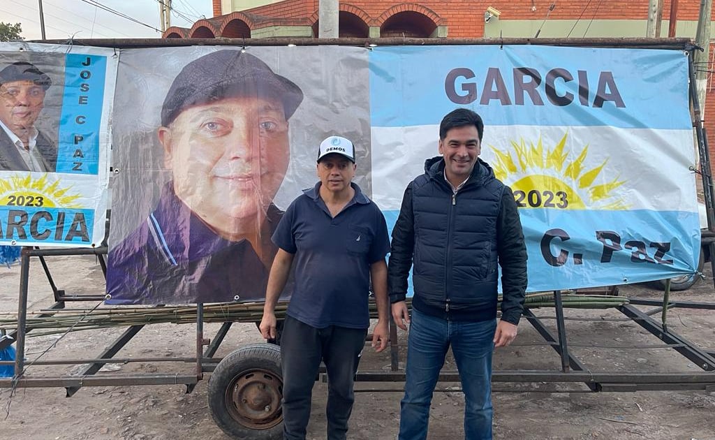 Nazareno Etchepare, Jorge Lago y Cristian Garcia; recorrieron José C ...