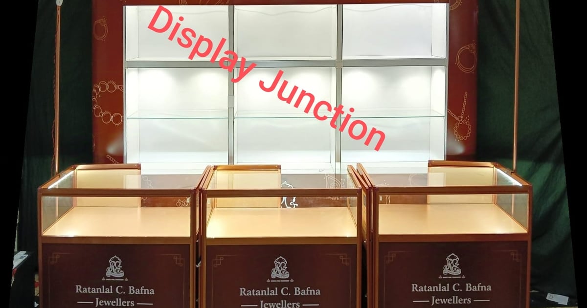 Innovative Portable Jewelry Display Systems | Display Junction