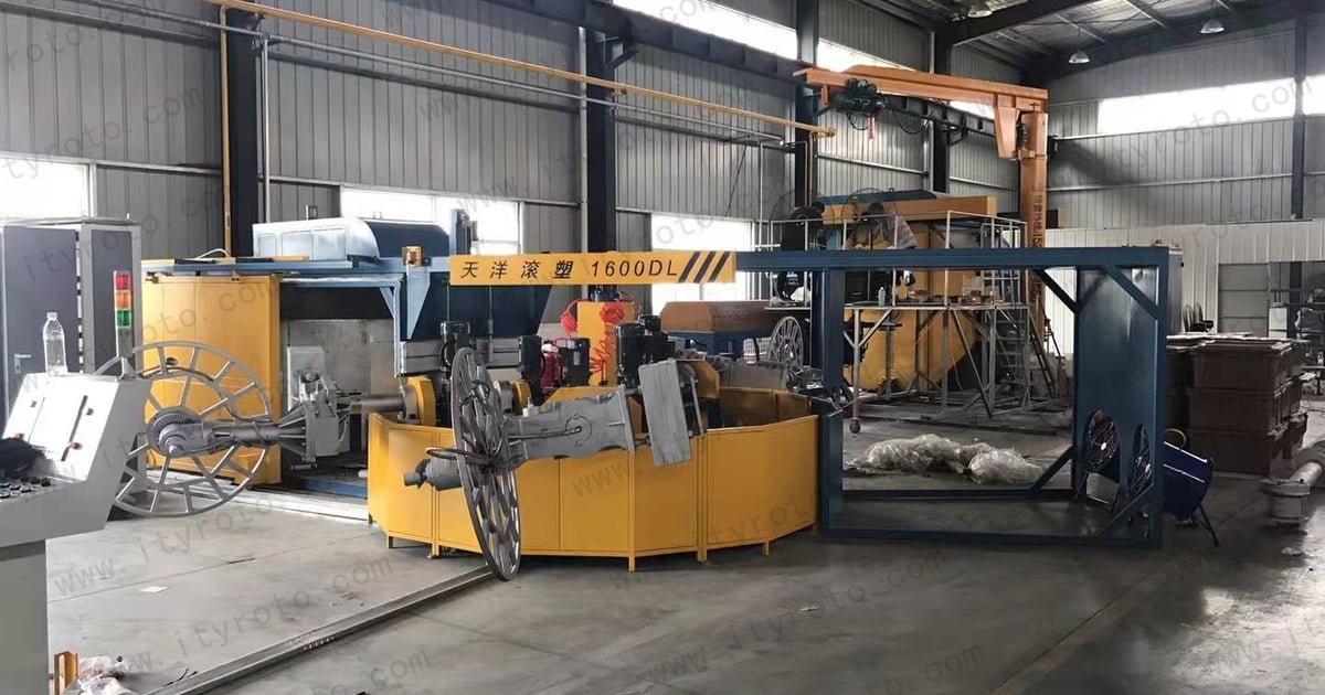 What is Rotomolding? Understanding the Process | ityroto