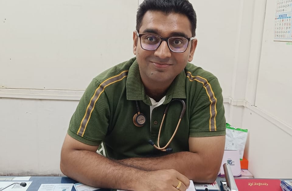 Experienced Consultant Chest Specialist & Physician | Dr. Koustav Kr. Roy