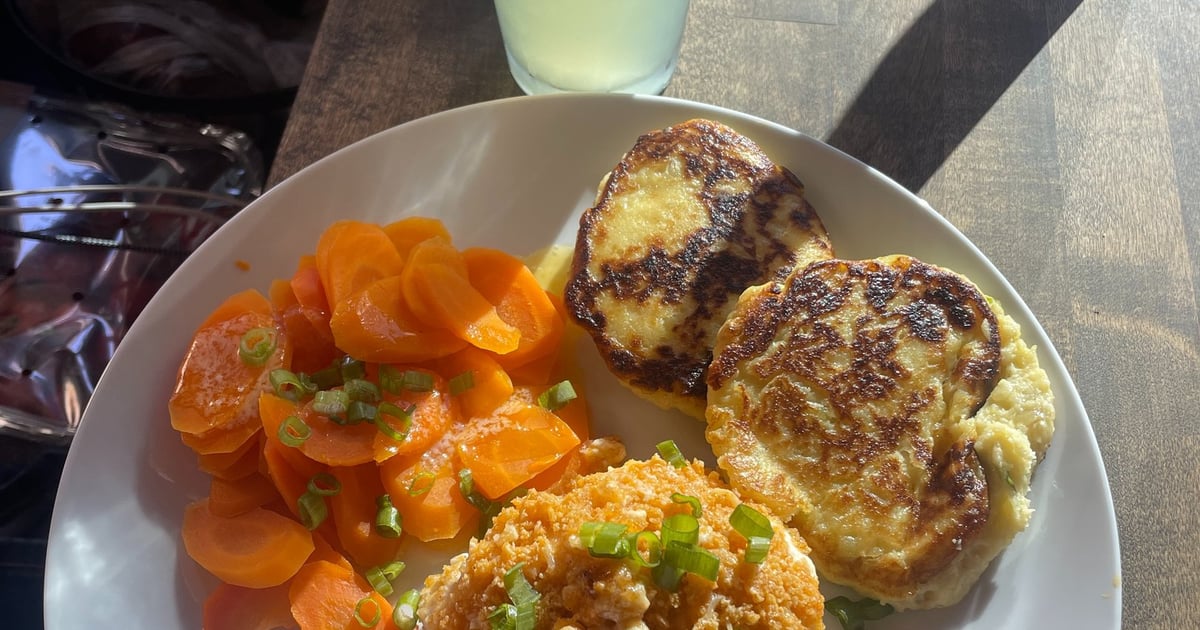 Crispy Honey Baked Chicken Breast with Sides of Diagonal Cut Steamed ...