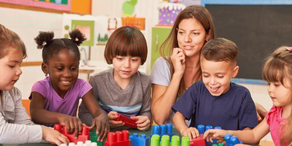 The most common methods for bilingual upbringing | A fun way to boost ...