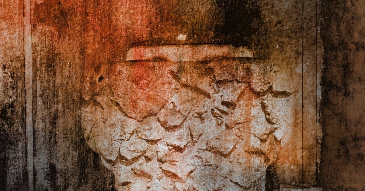 The Creepy Drinking Fountain | Texture Attack