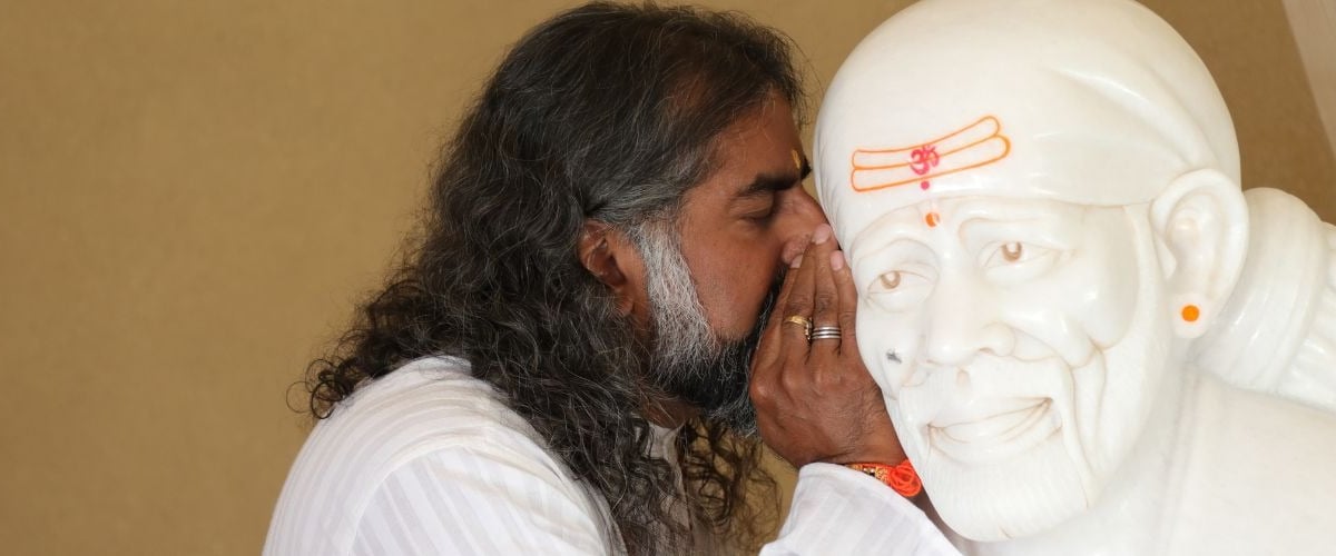 Sai Baba is Alive | Mohanji Center of Benevolence, Virginia, USA