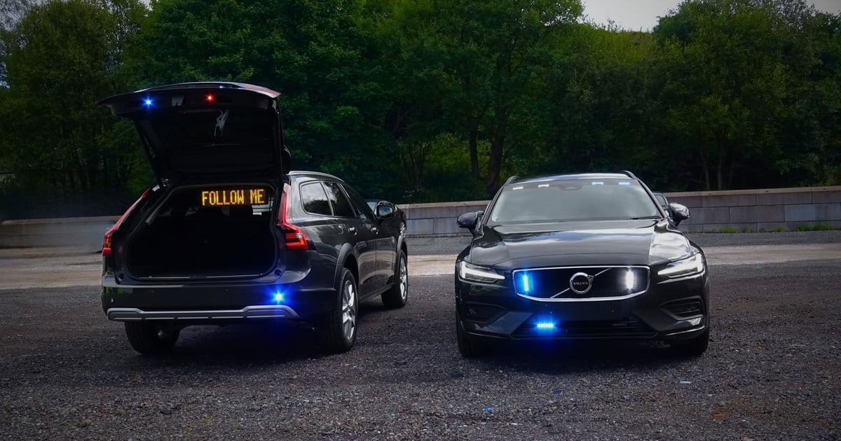 UK Ambulance, Fire, Police & Chapter 8 Livery's | Emergency Fleet ...