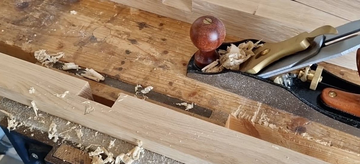 Unikatan ručno rađeni namještaj | Lastin rep