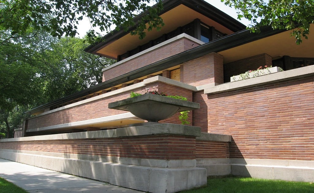 Frank Lloyd Wright: A Master of Organic Architecture | Dzynity