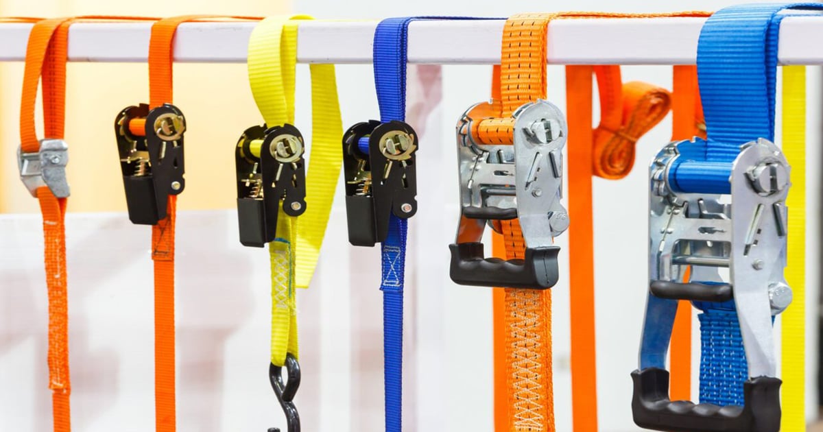 "lockable ratchet tie down straps "Durable Cargo Restraints for Trucks ...