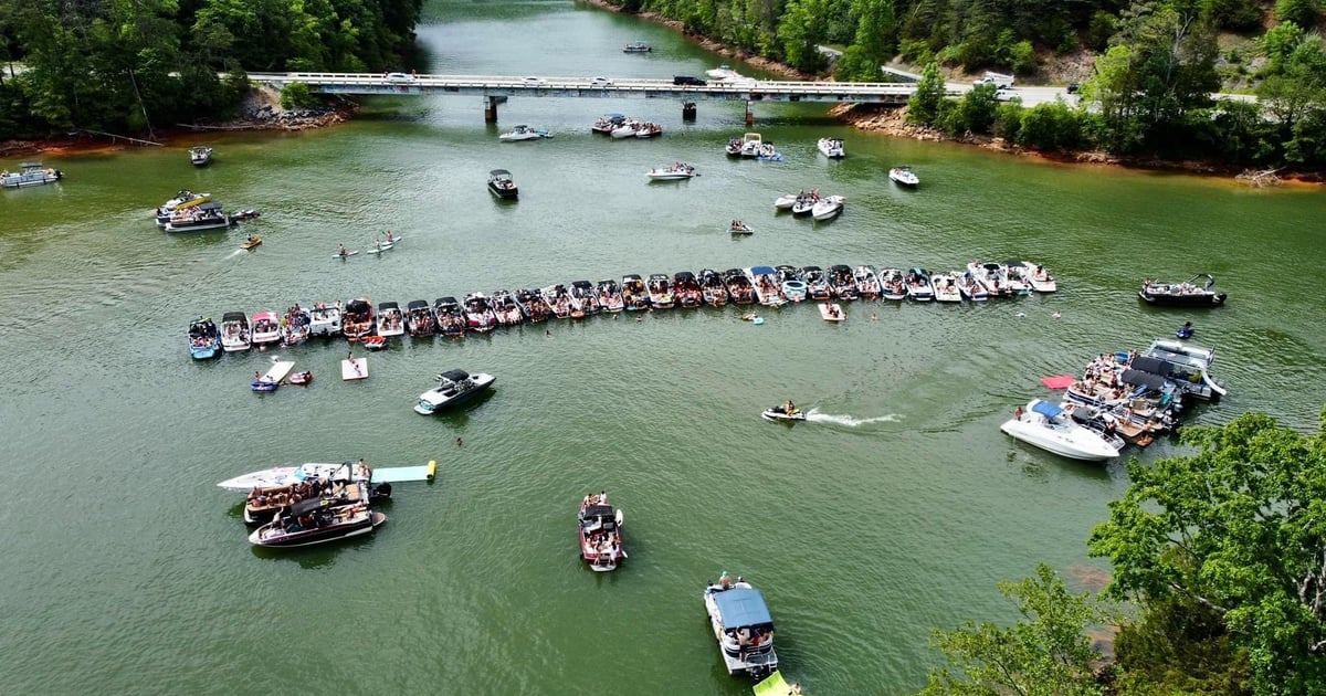 Boat Rentals and Charters on Norris Lake, TN | Appalachian watersports ...