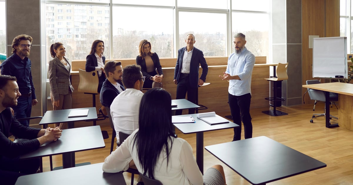 Séminaire professionnel : définition et comment choisir le type adapté ...