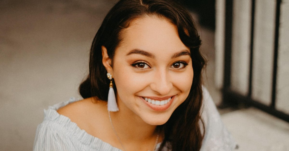 Valentina Pelaez: Book Lessons & Enjoy Performances | Valentina Pelaez