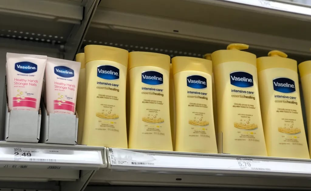 Vaseline in Latin America: How IO Cosmetics is Transforming its Market Presence | iO Cosmetics