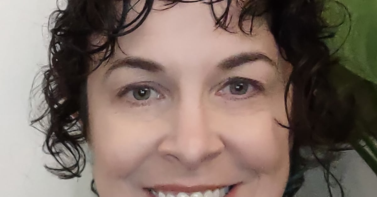 Victoria Giulian MSW, LCSW | The Curious Path