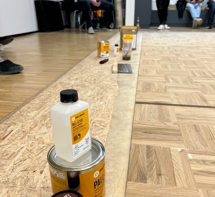 Comment choisir le meilleur vernis pour parquet : guide complet pour ...