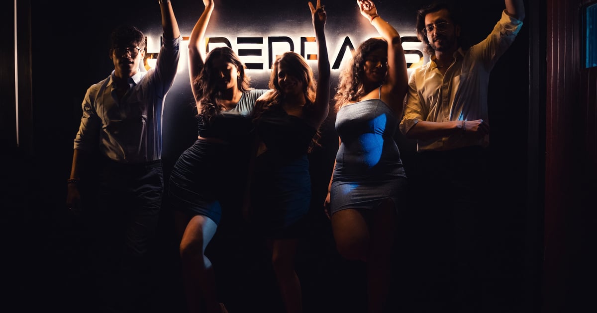 Celebrity Live Performances at Club Underpass | CLUB UNDERPASS