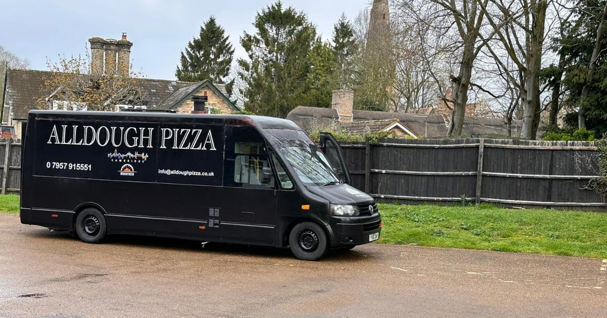 Hire Pizza Van in Cambridge for Events | Wood Fired Pizza Van | Hire ...