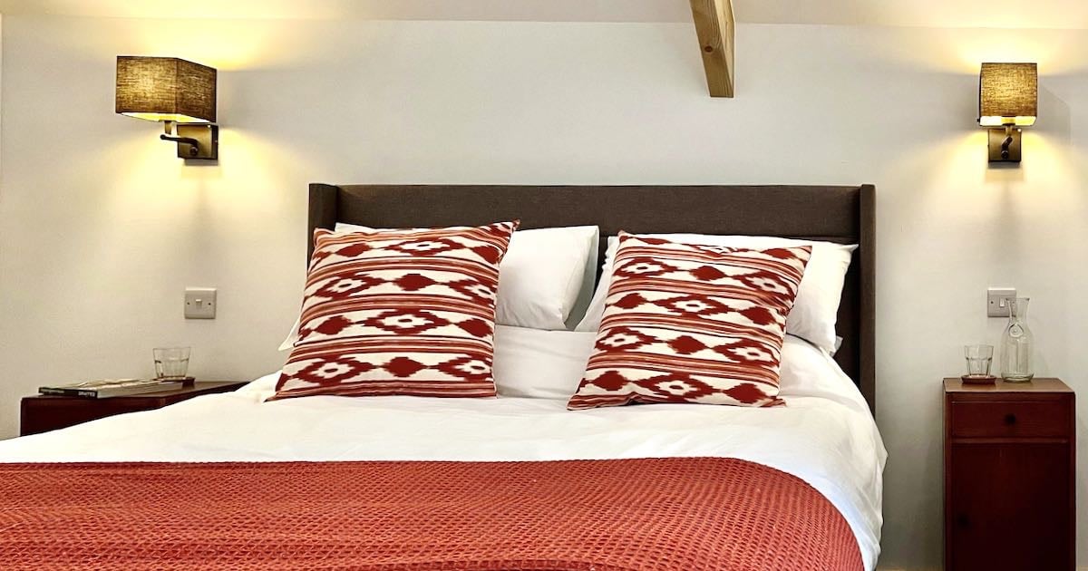 Staying With Us | South Wales Holiday Cottages for Groups | Cambrian ...