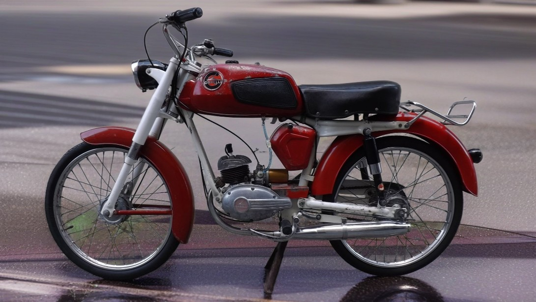 Legacy of Speed: The 1964 Garelli Turismo Junior 50 cc | Mopeds.com