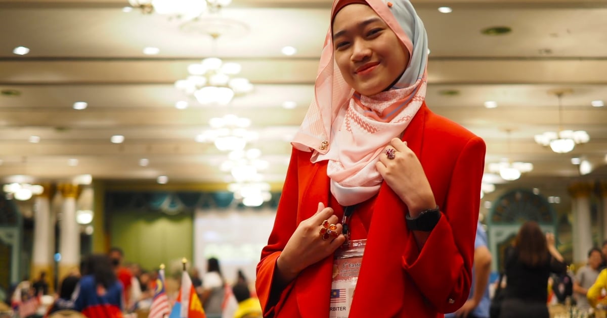 1st Malaysian Female & Youngest International Arbiter - Ellie Emira ...