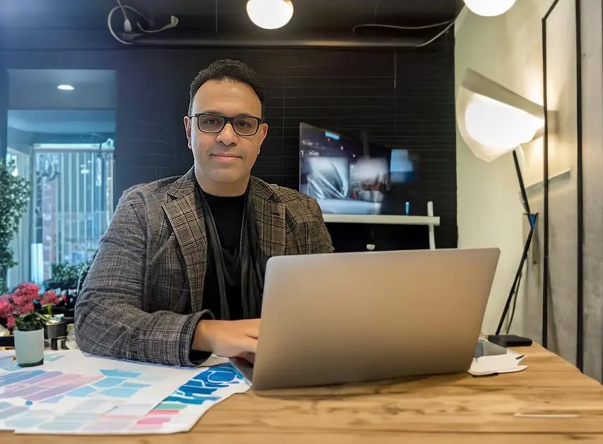 Shaheen Zamani - Web Designer and Developer | Web2Web | web2web