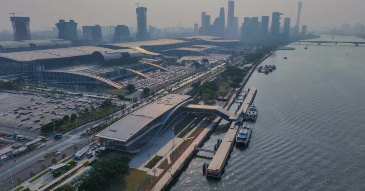 The Pazhou Ferry Terminal will provide port visas for the Canton Fair ...