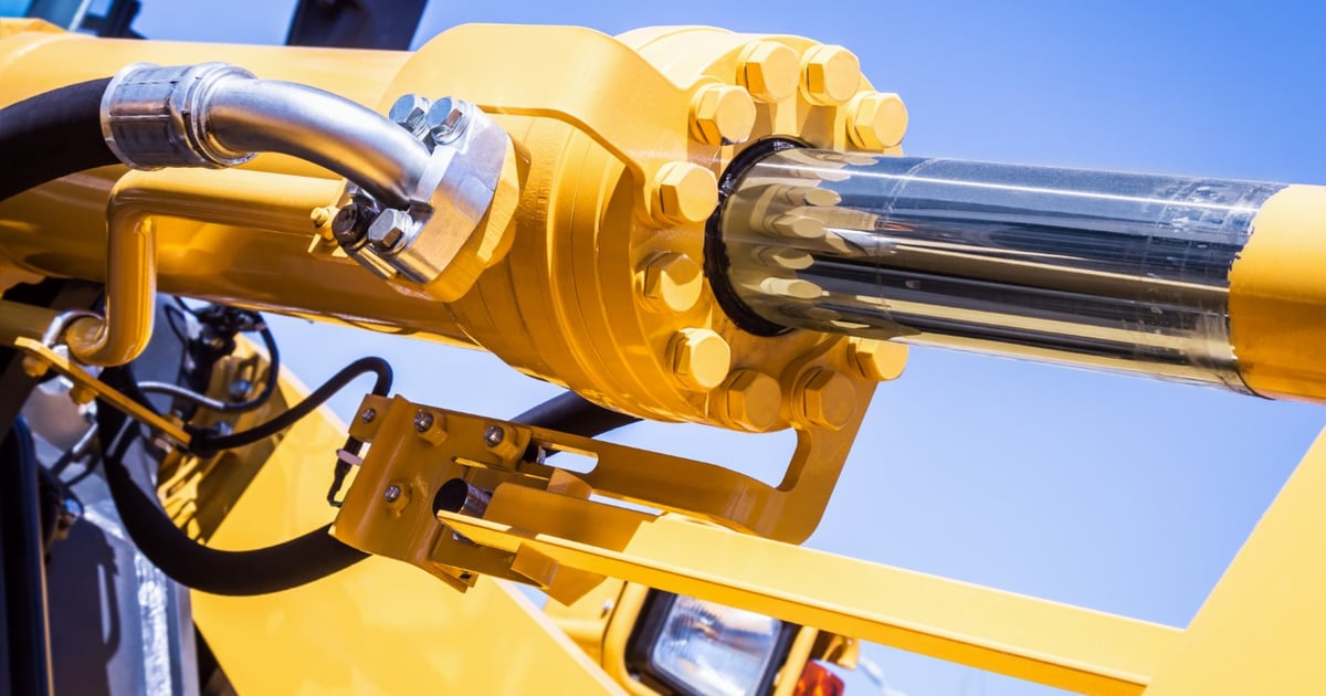How do I bleed air from a excavator hydraulic motor? | Global Hydraulic System