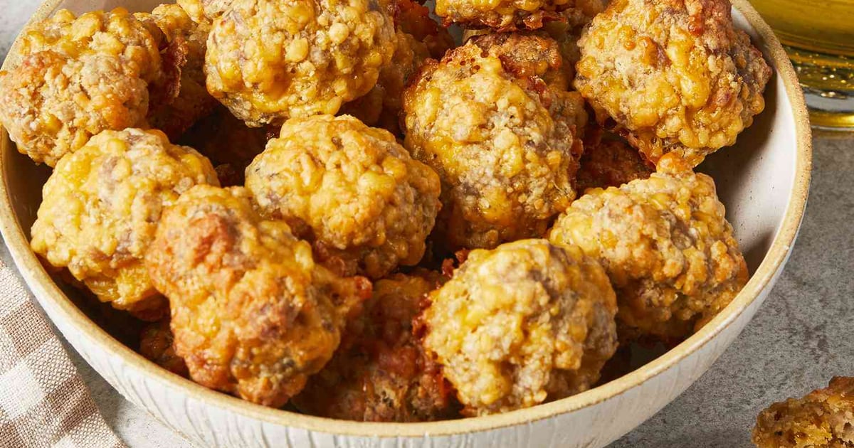 Deliciously Easy Sausage Ball Recipe with Bisquick: A Crowd-Pleasing ...