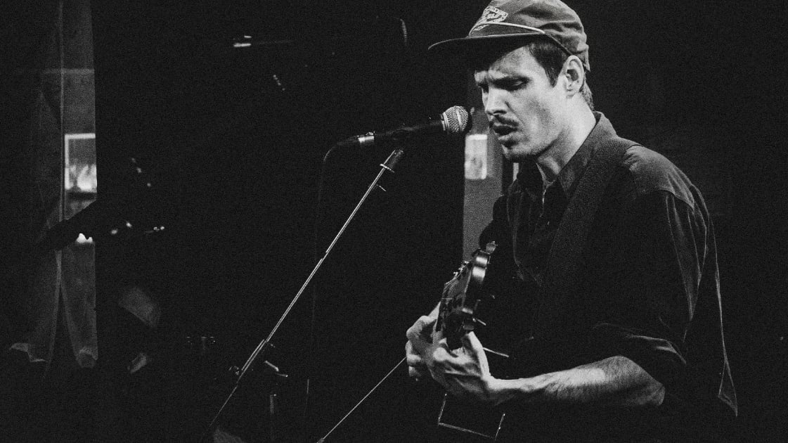 Benjamin Santo: Singer-Songwriter with Musical Influences and ...