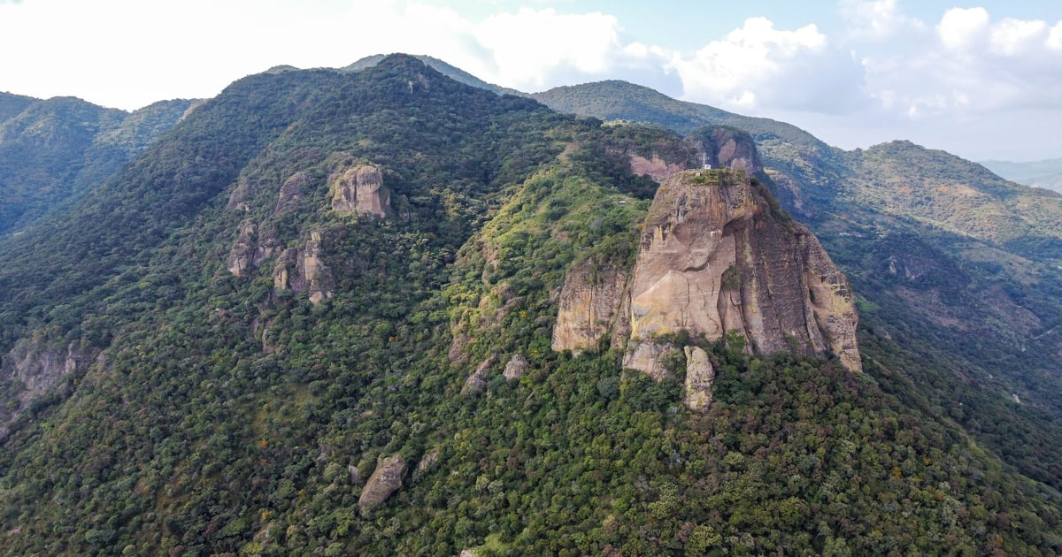 La impresionante vista del cerro de la muñeca en Tejupilco | Ivan de viaje