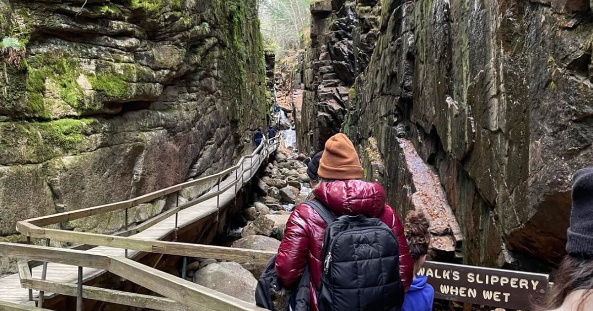 EXPLORING THE FLUME GORGE: A Natural Wonder in New Hampshire | Revie Travel