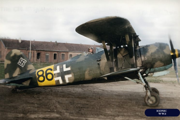 Fiat Cr42 Falco: Specs and History of the Italian Biplane | Iconic WWII