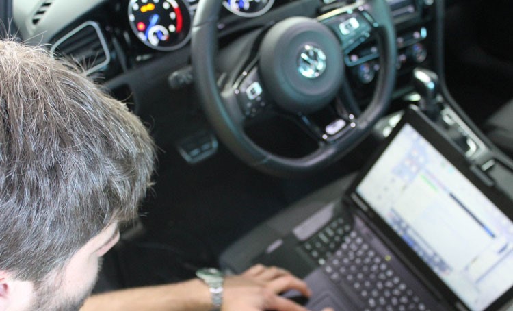 Beneficios de la reprogramación automotriz para tu vehículo | BC Tuned