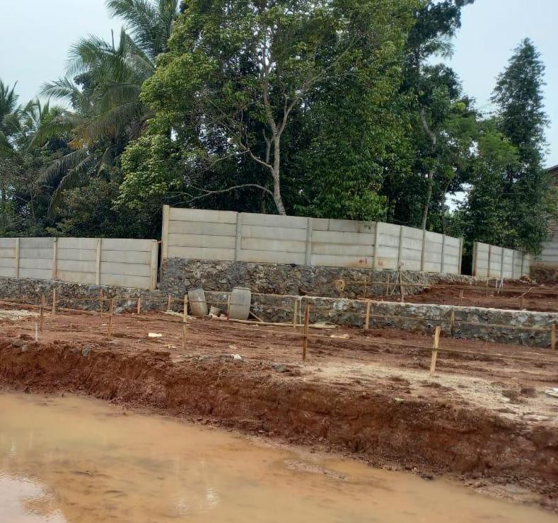 Pemasangan Pagar Panel Beton untuk Lahan Berkontur | MAster Beton Indonesia