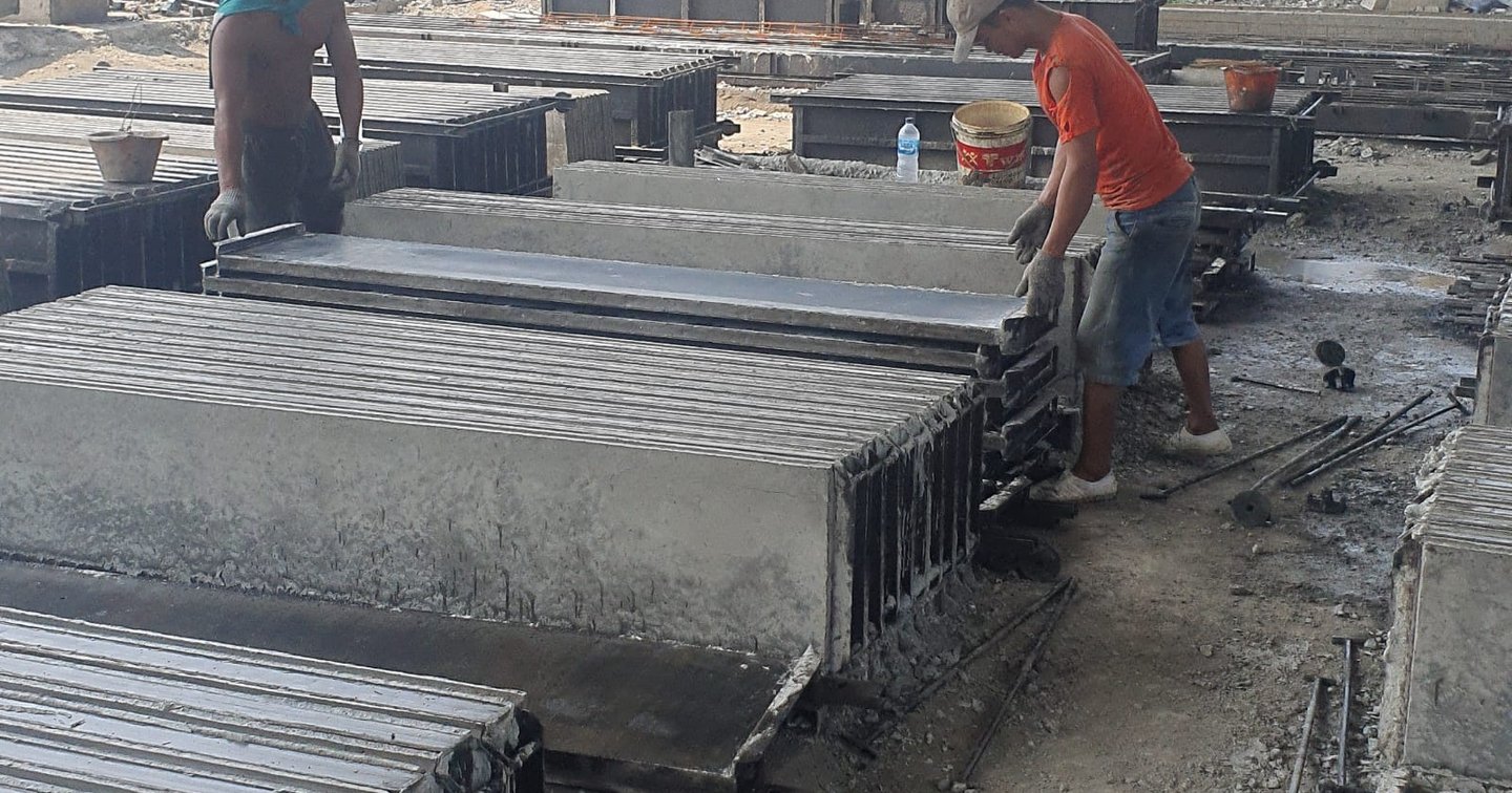 Pentingnya Pemilihan Material yang Tepat untuk Daun Pagar Panel Beton ...