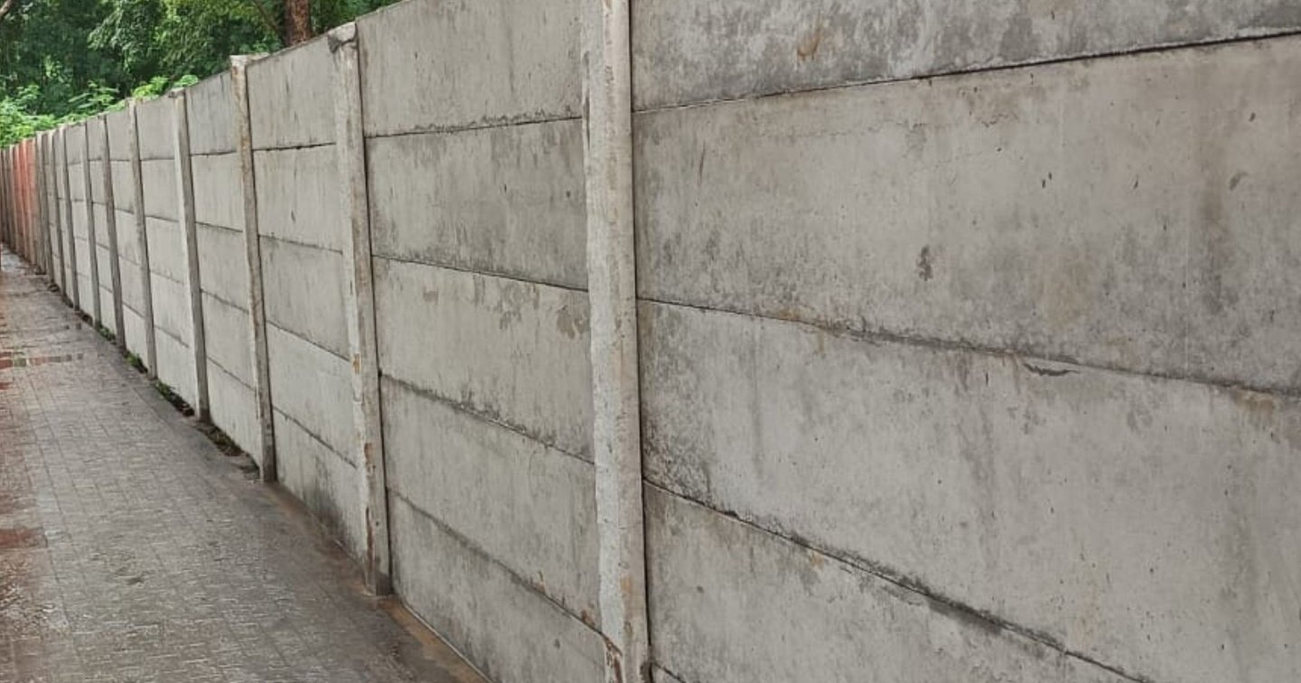 Pagar Panel Beton untuk Proyek Perumahan | MAster Beton Indonesia