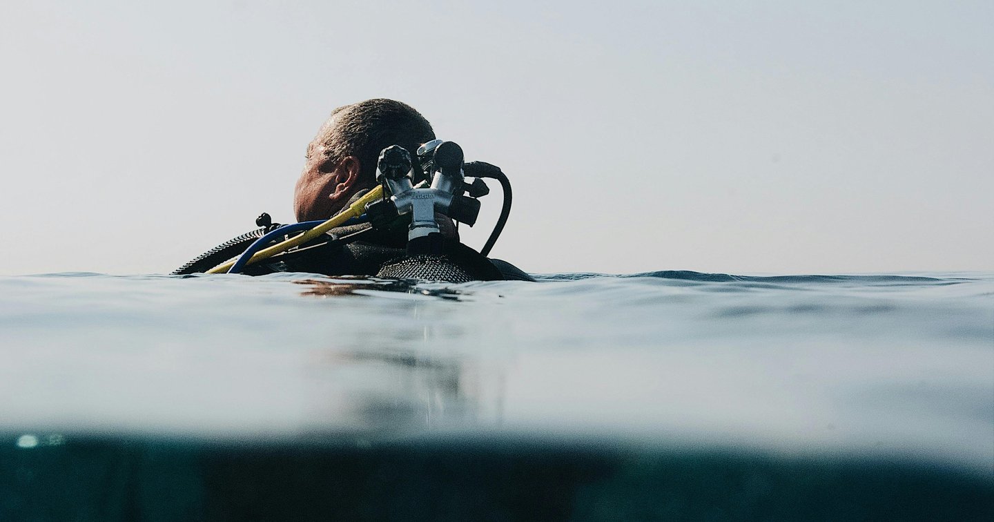 Tips for Carrying and Setting Up Your Own Gear | scuba blast