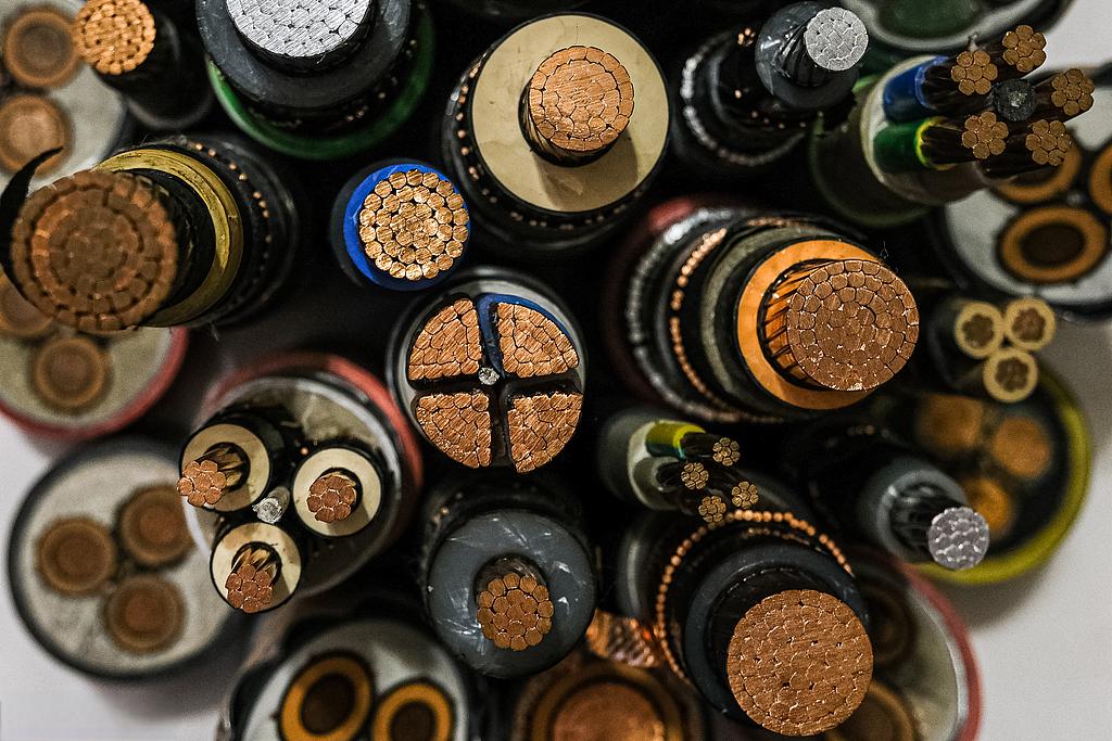 What Are the Power Cable Conductor Colour Codes by Country? | Feichun ...