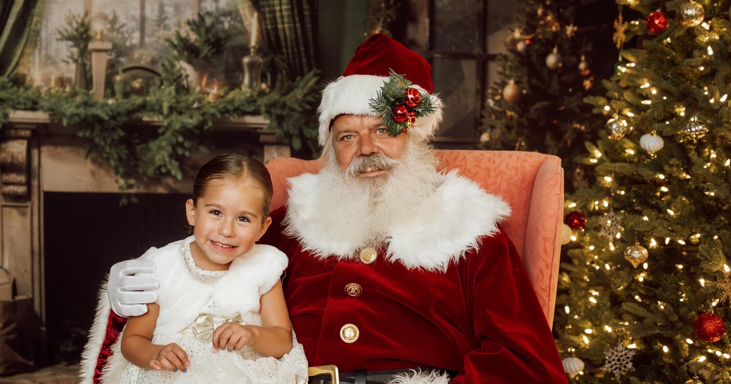 Santa is coming to our school! | Bree Evans Photography - Tucson ...